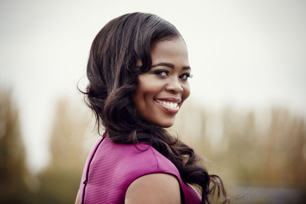 Pretty Yende, la nouvelle star africaine du chant. - Le voyageur de notes